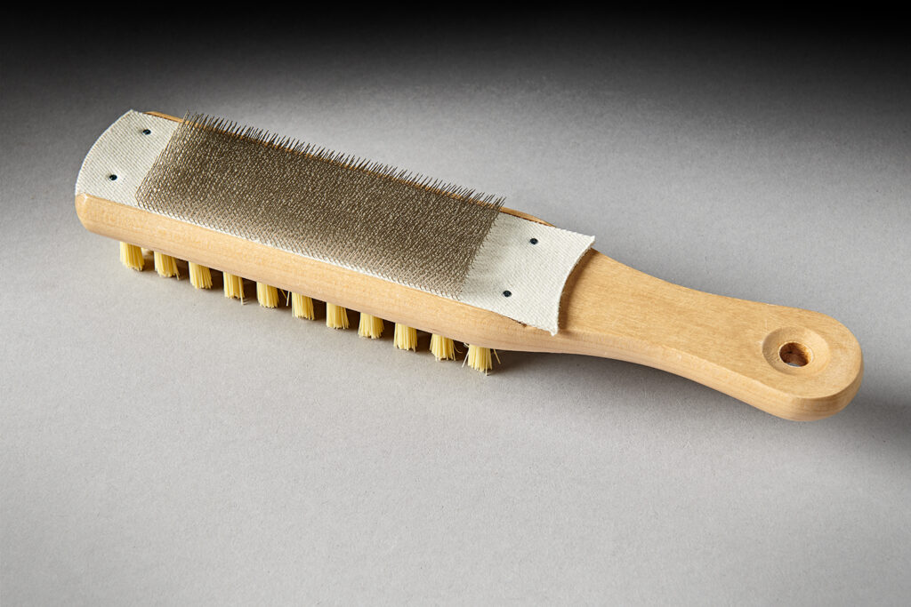 File Card Cleaner with Brush | The Woodsmith Store
